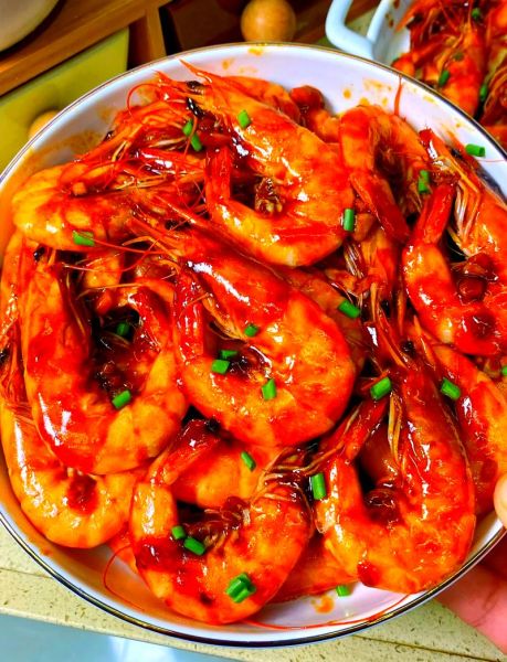 西红柿炒虾怎么炒才好吃_西红柿炒虾的家常做法-第1张图片-山城妙识 西红柿炒虾怎么炒才好吃_西红柿炒虾的家常做法-第1张图片-山城妙识