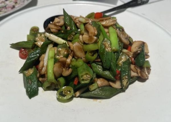 秋葵炒口蘑怎么做_秋葵炒口蘑热量高吗-第2张图片-山城妙识