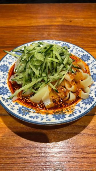 陕西凉皮怎么做_正宗陕西凉皮做法步骤-第1张图片-山城妙识