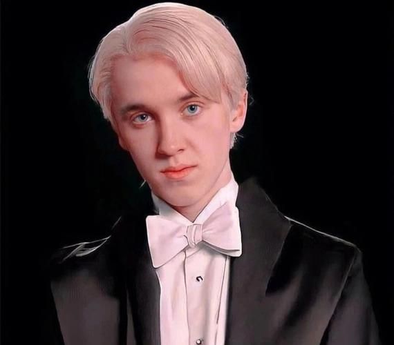 汤姆费尔顿照片哪里看_汤姆费尔顿最新照片高清-第2张图片-山城妙识