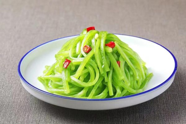 青笋怎么炒好吃_青笋的做法大全家常菜-第1张图片-山城妙识