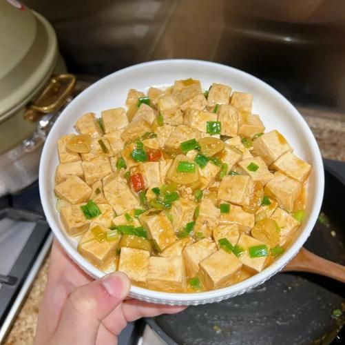 家常豆腐怎么做好吃又简单_家常豆腐的简易做法-第1张图片-山城妙识