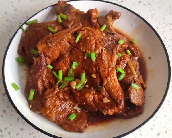 红烧大排怎么做好吃_红烧大排的家常做法-第1张图片-山城妙识 红烧大排怎么做好吃_红烧大排的家常做法-第1张图片-山城妙识