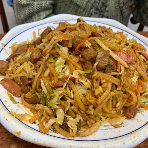 肉丝炒饼怎么做_肉丝炒饼的家常做法-第2张图片-山城妙识