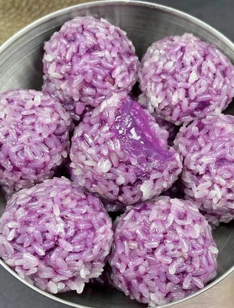 紫薯糯米丸子怎么做_紫薯糯米丸子需要蒸多久-第1张图片-山城妙识