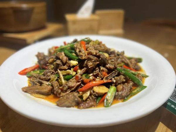 姜爆鸭怎么做_姜爆鸭做法视频教程-第2张图片-山城妙识