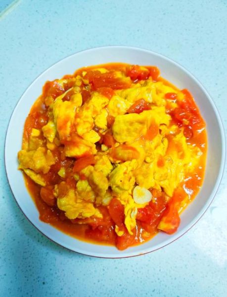 西红柿鸡蛋炒饭怎么做_西红柿鸡蛋炒饭图片教程-第3张图片-山城妙识