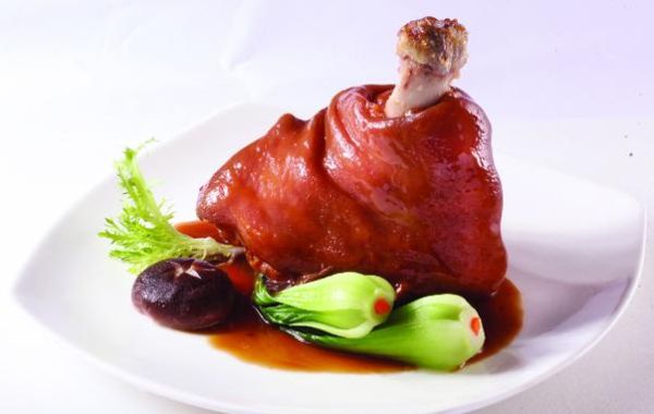 猪肘子是哪个部位_猪肘子分前后腿吗-第2张图片-山城妙识 猪肘子是哪个部位_猪肘子分前后腿吗-第2张图片-山城妙识