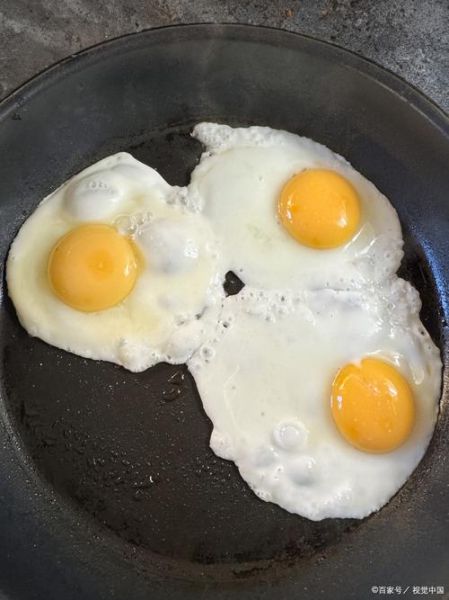 荷包蛋怎么煎不碎_不粘锅技巧-第1张图片-山城妙识