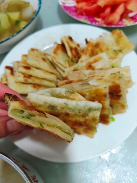 馅饼怎么和面_馅饼和面用冷水还是热水-第3张图片-山城妙识