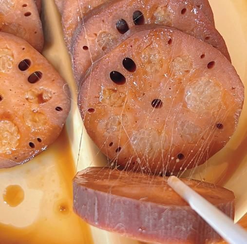 糯米藕的功效与作用_糯米藕适合什么人吃-第1张图片-山城妙识 糯米藕的功效与作用_糯米藕适合什么人吃-第1张图片-山城妙识