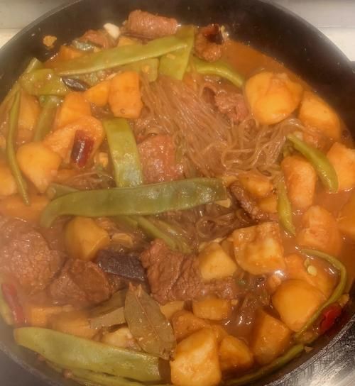 土豆炖豆角先放土豆还是豆角_正确下锅顺序-第1张图片-山城妙识 土豆炖豆角先放土豆还是豆角_正确下锅顺序-第1张图片-山城妙识