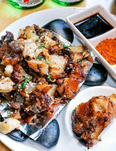 内蒙古美食有哪些_手把肉怎么吃才正宗-第1张图片-山城妙识 内蒙古美食有哪些_手把肉怎么吃才正宗-第1张图片-山城妙识