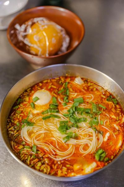 东北热汤面条怎么做_正宗东北热汤面条做法大全-第3张图片-山城妙识