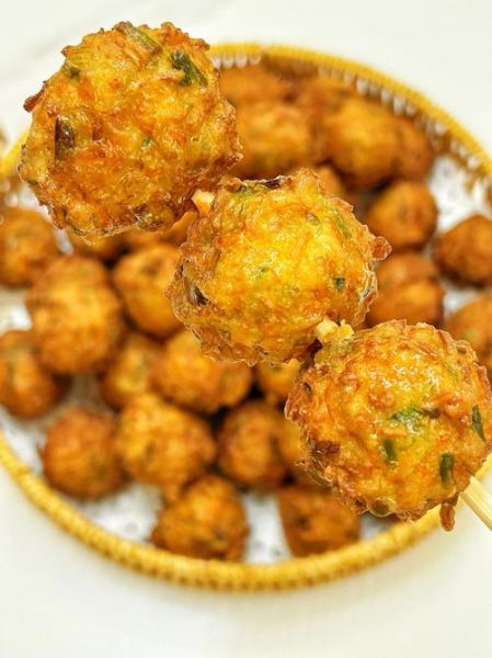 素炸丸子怎么做_家常炸素丸子做法-第1张图片-山城妙识 素炸丸子怎么做_家常炸素丸子做法-第1张图片-山城妙识