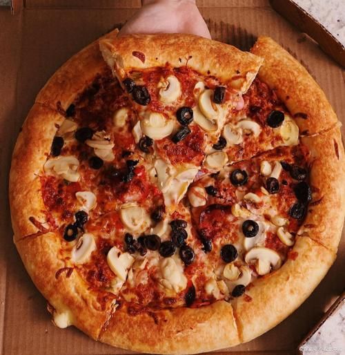 披萨怎么做_披萨烤箱温度多少合适-第1张图片-山城妙识