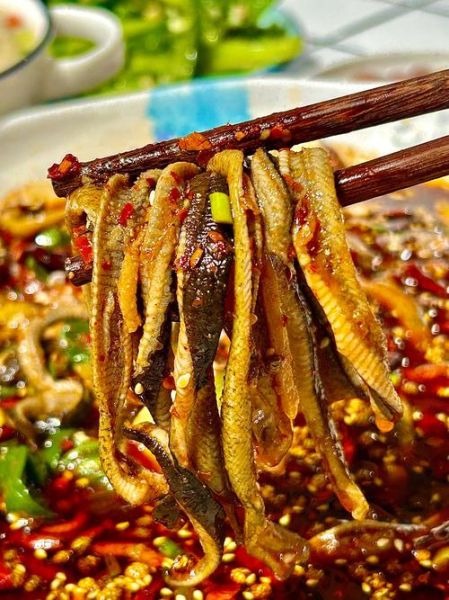 鳝鱼煮汤怎么做好吃_鳝鱼汤的家常做法大全-第1张图片-山城妙识