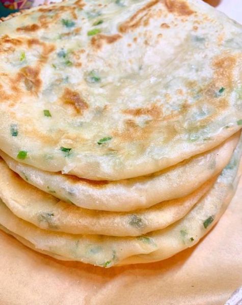 开水烫面葱油饼怎么做_为什么用开水烫面-第1张图片-山城妙识