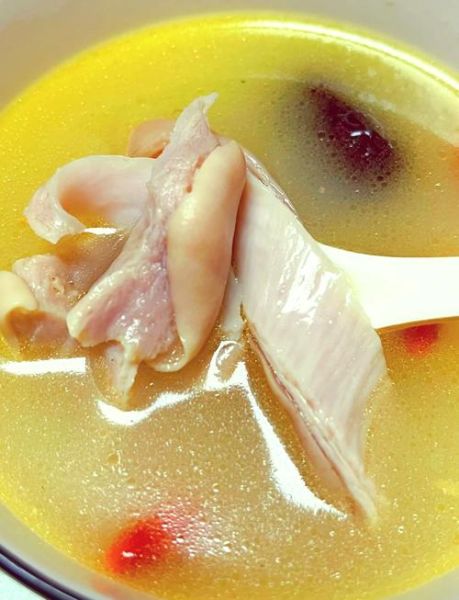 猪肚鸡怎么制作最好吃_正宗猪肚鸡做法-第1张图片-山城妙识 猪肚鸡怎么制作最好吃_正宗猪肚鸡做法-第1张图片-山城妙识