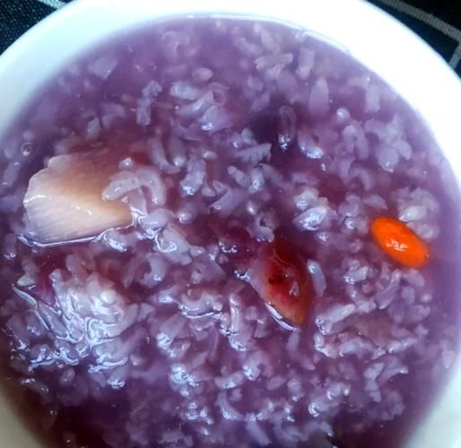 紫薯粥的做法_紫薯粥的功效与作用-第3张图片-山城妙识