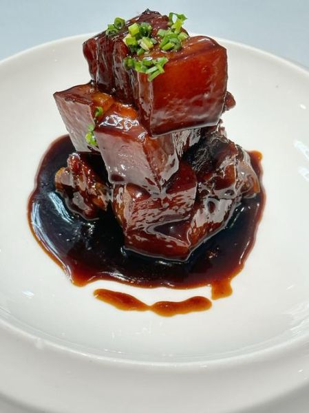 上海红烧肉怎么做_正宗本帮味秘诀-第1张图片-山城妙识 上海红烧肉怎么做_正宗本帮味秘诀-第1张图片-山城妙识