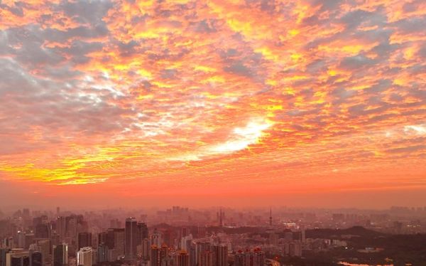 火烧云图片高清_如何拍摄火烧云-第3张图片-山城妙识