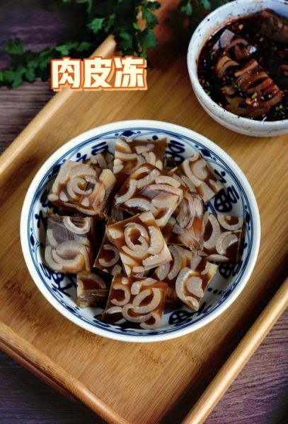 肉皮怎么做好吃又简单_家常肉皮冻做法-第1张图片-山城妙识