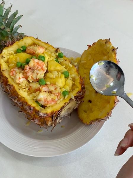 泰式菠萝饭怎么做_正宗泰式菠萝饭的做法-第2张图片-山城妙识