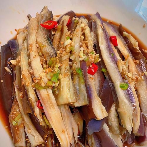 蒜蒸茄子怎么做_蒜蒸茄子蒸多久才软糯-第3张图片-山城妙识 蒜蒸茄子怎么做_蒜蒸茄子蒸多久才软糯-第3张图片-山城妙识