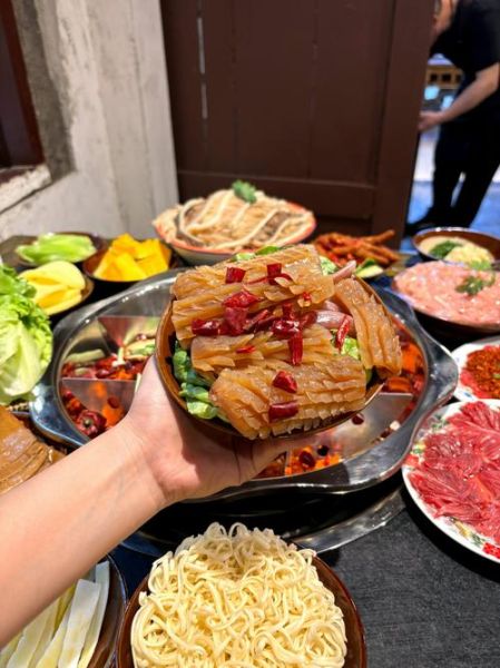 吃火锅必涮的菜单有哪些_火锅涮菜推荐-第2张图片-山城妙识