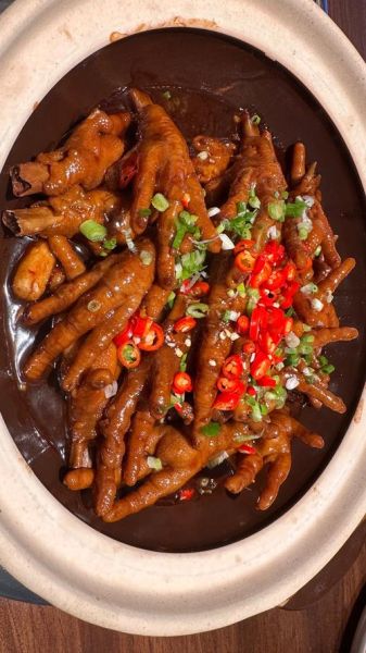 炖鸡爪的做法_鸡爪怎么炖才软糯-第1张图片-山城妙识