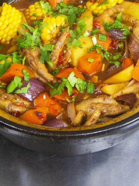 炖鸡爪的做法_鸡爪怎么炖才软糯-第2张图片-山城妙识