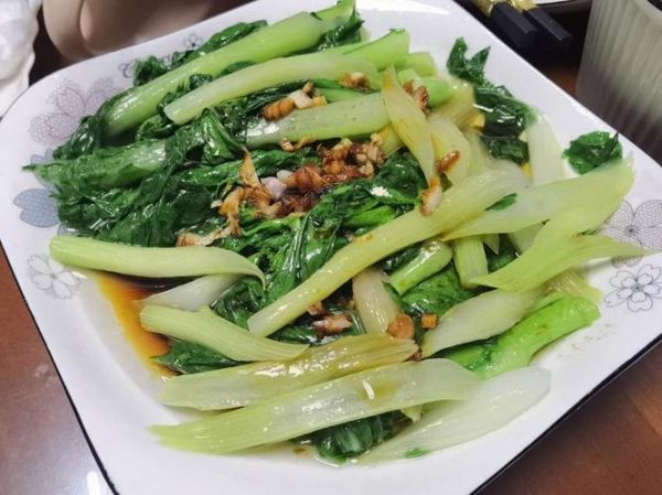 蒜泥白菜怎么炒好吃_蒜泥白菜家常做法-第2张图片-山城妙识