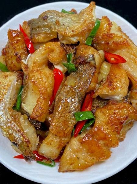 香煎鲈鱼怎么做_香煎鲈鱼用不用腌制-第2张图片-山城妙识