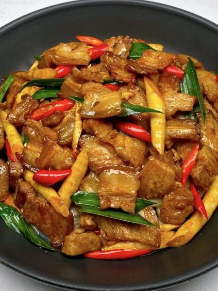 鲜竹笋炒肉怎么炒才脆嫩_鲜竹笋炒肉要不要焯水-第1张图片-山城妙识