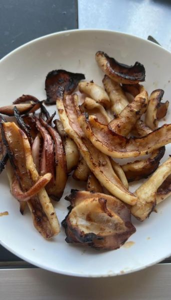 烧烤摊的鱿鱼干怎么做_家庭版做法步骤-第2张图片-山城妙识