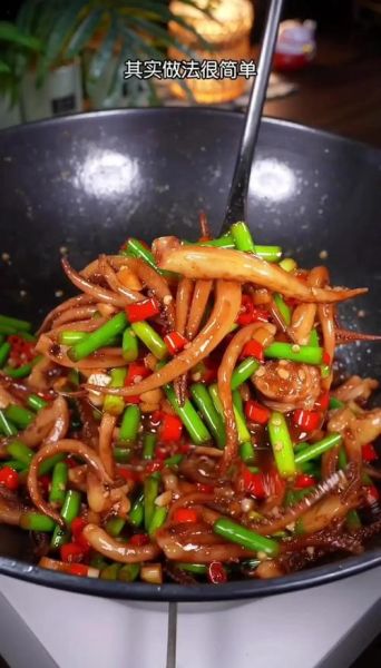 泡椒鱿鱼须怎么做_泡椒鱿鱼须焯水几分钟-第3张图片-山城妙识