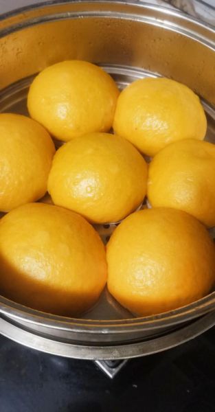 南瓜馒头怎么做好吃又简单_南瓜馒头做法窍门-第1张图片-山城妙识 南瓜馒头怎么做好吃又简单_南瓜馒头做法窍门-第1张图片-山城妙识