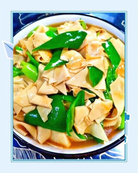 尖椒干豆腐怎么做_尖椒干豆腐热量高吗-第1张图片-山城妙识