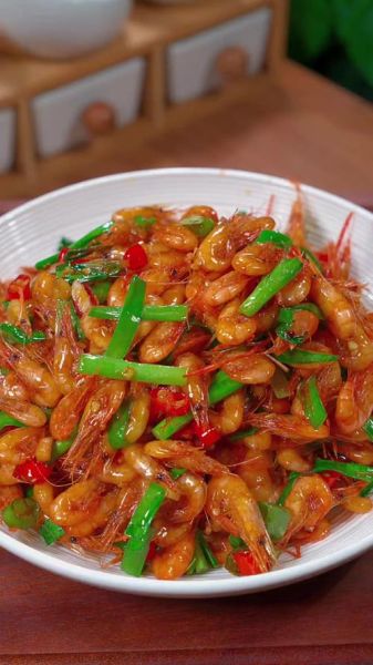炒河虾怎么炒好吃_河虾去腥技巧-第3张图片-山城妙识