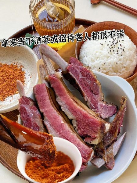 腊肉排骨怎么做好吃_腊肉排骨的做法大全-第1张图片-山城妙识