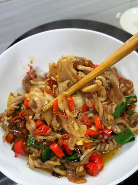 猪肚炒什么菜比较好吃_猪肚炒什么配菜最香-第2张图片-山城妙识 猪肚炒什么菜比较好吃_猪肚炒什么配菜最香-第2张图片-山城妙识