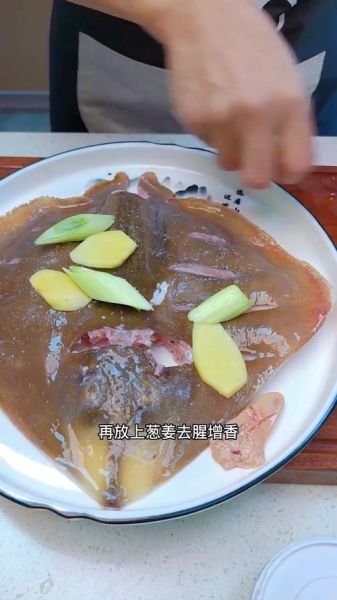 老板鱼的尾巴怎么处理_老板鱼尾巴怎么做好吃-第1张图片-山城妙识 老板鱼的尾巴怎么处理_老板鱼尾巴怎么做好吃-第1张图片-山城妙识