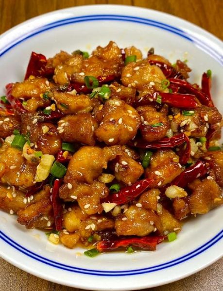 辣子鸡丁怎么做好吃_辣子鸡丁的正宗做法-第1张图片-山城妙识