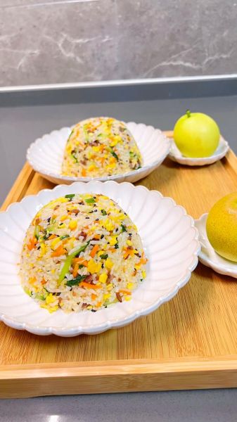 扬州蛋炒饭怎么做_正宗扬州炒饭步骤-第2张图片-山城妙识