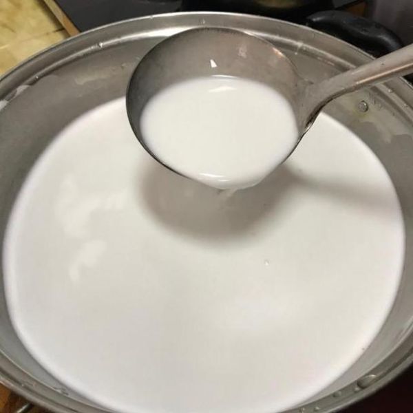 肠粉用什么粉_肠粉米浆怎么调才滑-第1张图片-山城妙识 肠粉用什么粉_肠粉米浆怎么调才滑-第1张图片-山城妙识