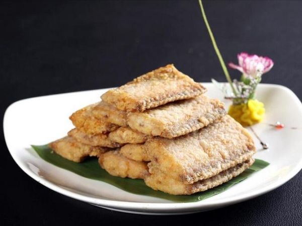 干炸带鱼怎么做好吃_干炸带鱼的家常做法步骤-第2张图片-山城妙识