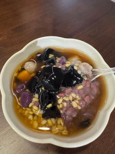 烧仙草图片高清图片大全_烧仙草图片怎么拍才好看-第1张图片-山城妙识