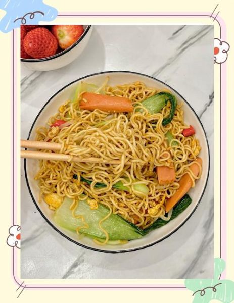 炒方便面酸甜口怎么做_酸甜炒面秘诀-第1张图片-山城妙识