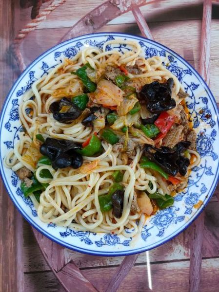 新疆拌面图片大全高清图片_哪里可以下载无水印原图-第1张图片-山城妙识